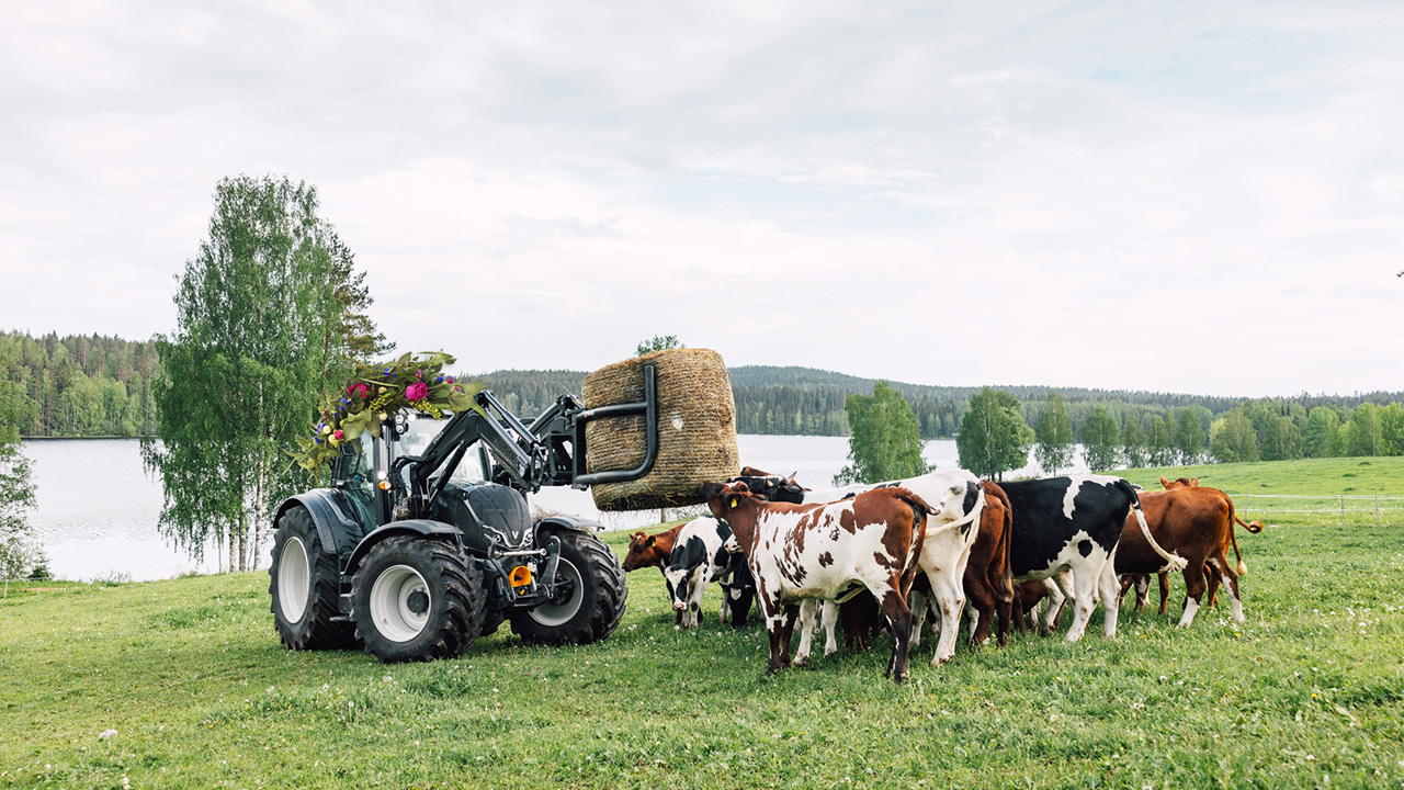 Valtra tractors | Working machine made for you | Valtra