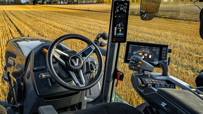 SmartTouch | Easier than your smart phone | Valtra